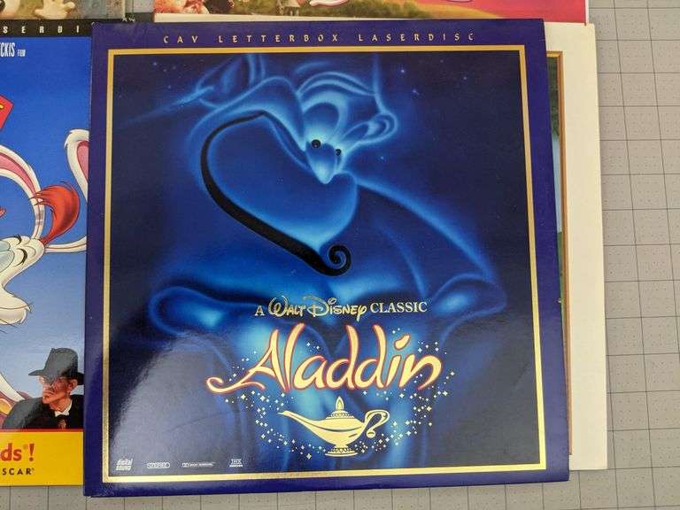 Laserdiscs. Aladdin, Snow White, Who Framed Roger Rabbit, Babe, Chitty ...