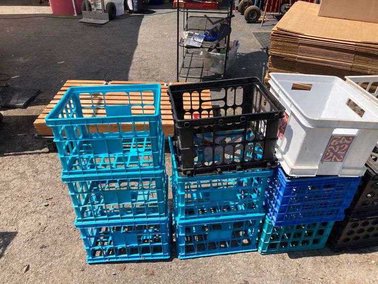 Group of Light Duty Crates - Bid On Estates