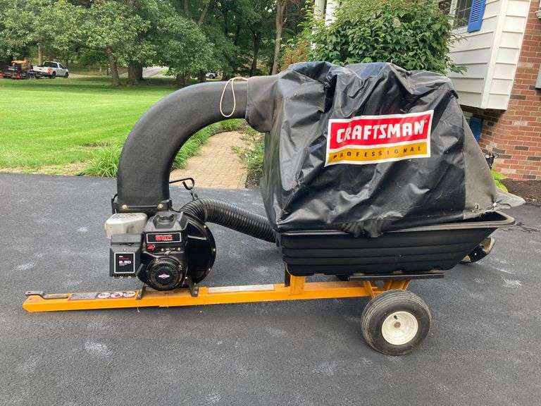 Craftsman Leaf Vac (consignor states runs best at half choke) - Bid On ...