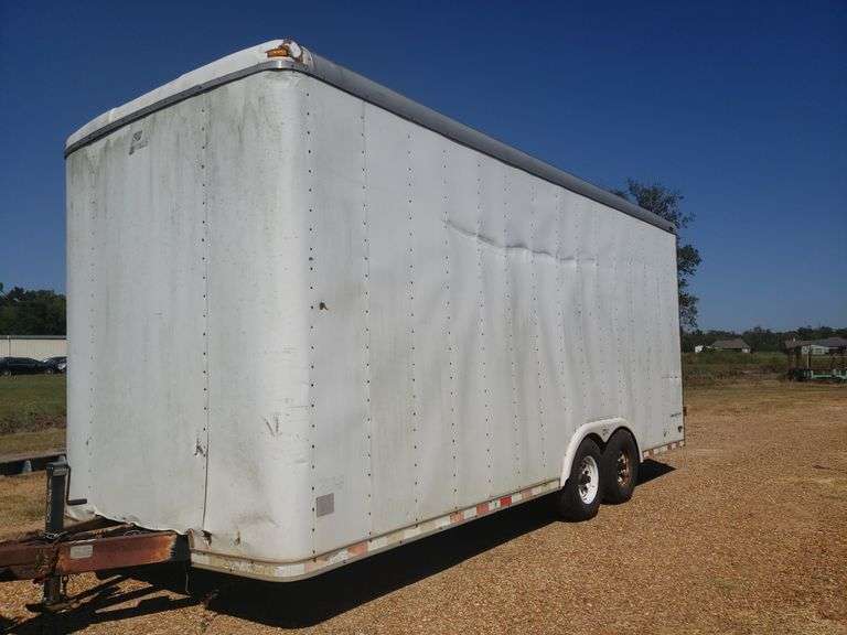 2000 Pace Enclosed Trailer - Bonnette Auctions