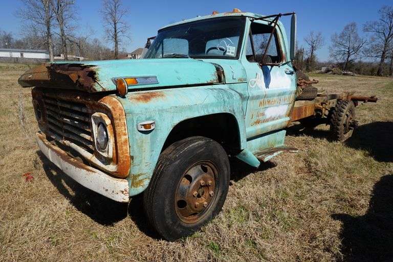 1968 Ford F600 Body NO MOTOR NO TITLE F60CKD44905 - Bonnette Auctions