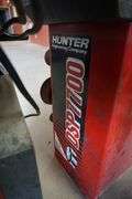 HUNTER DSP7700 TIRE BALANCER - Bonnette Auctions
