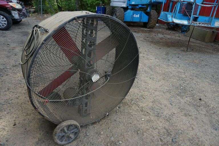 Rolling Shop Fan - Bonnette Auctions