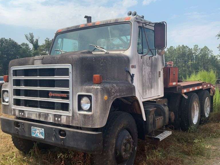 1987 International S2200 with Title - Bonnette Auctions