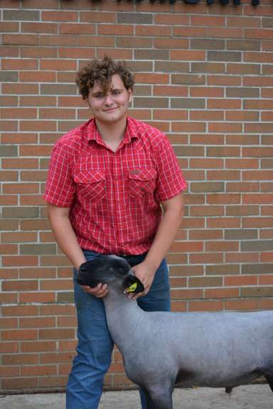 Ryan Zorn 10 Year 4H Member-CLICK TO VIEW VIDEO - Breeders World