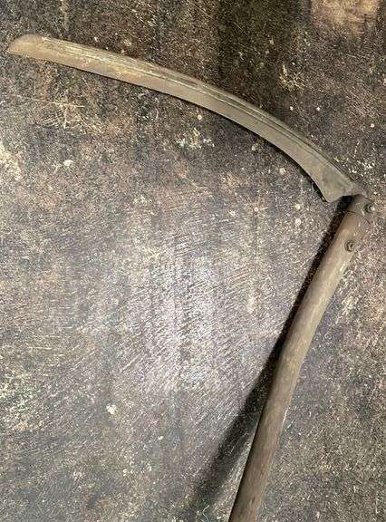 Antique field scythe - byceonline.com Auctions & Real Estate