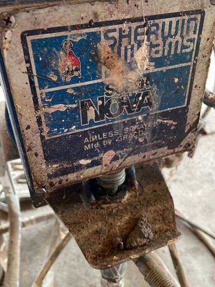 Garage: Sherwin Williams Super Nova Airless Sprayer. Powered On ...