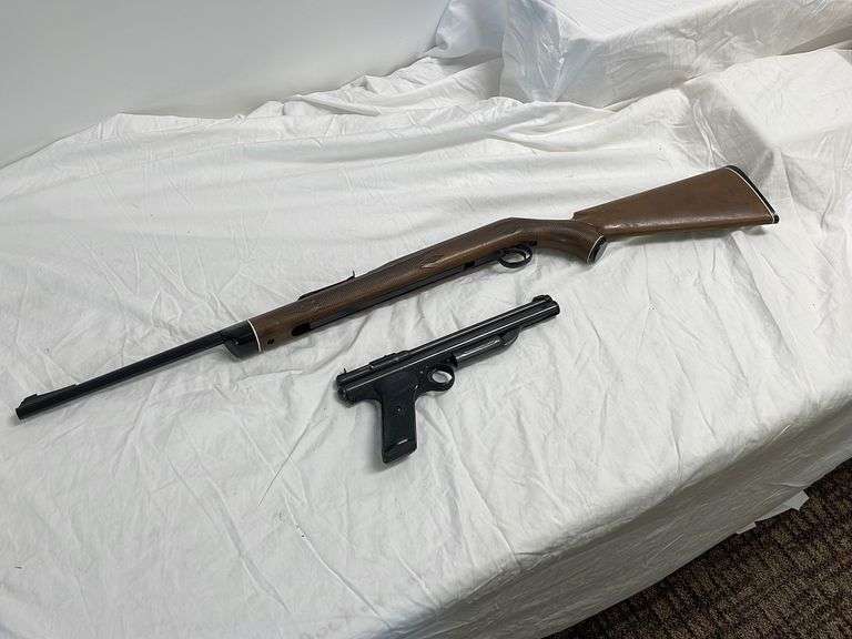 Daisy Heddon 22 cal VL air rifle. Crosman 130 air pistol - ByceAUCTION ...