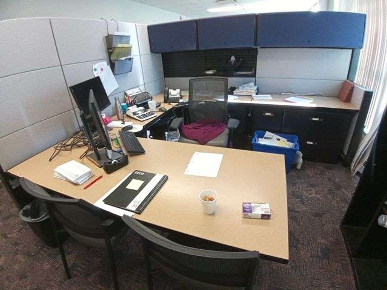 L-Shaped Cubical w/ U-Shaped Desk - Complete Office Setup - Cassel ...