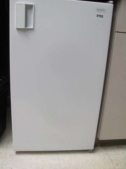 Sanyo Mini Fridge - Cassel & Associates