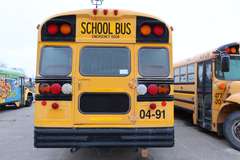 2005 BlueBird 3800 W/ T444E - CIS Auctions