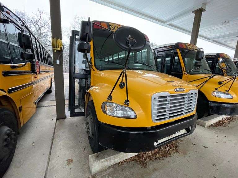 2009 THOMAS C2 W/ MERCEDES - CIS Auctions