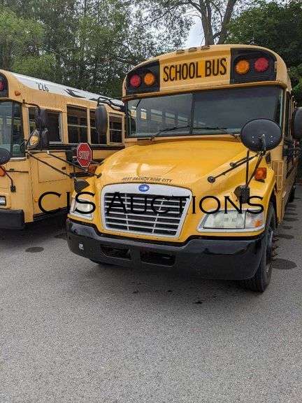 2008 BLUE BIRD BB CONVENTIONAL W/ C7 CAT - CIS Auctions