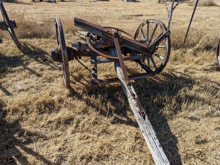 Horse Drawn Front Wagon Axle - Prime Time Auctions, Inc.