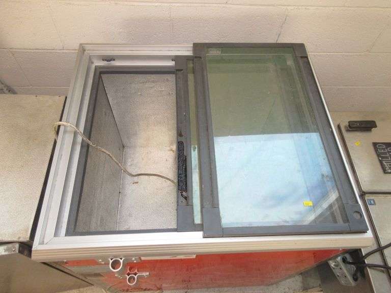 Caravell Freezer - Prime Time Auctions, Inc.