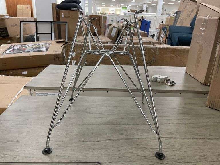 Metal Chair Base - Prime Time Auctions, Inc.