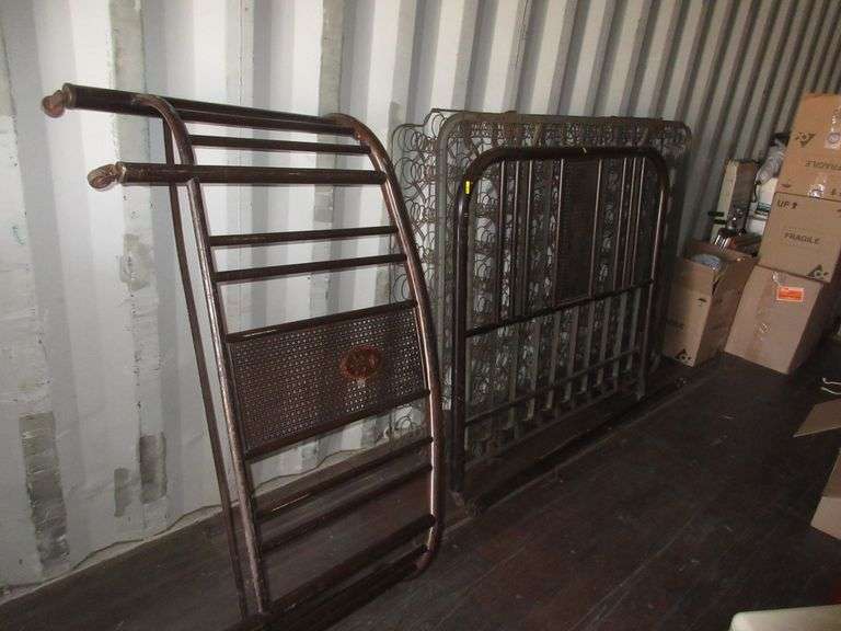 Vintage Full Metal Bed Frame with Springs - Prime Time Auctions, Inc.