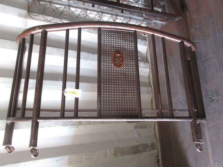 Vintage Full Metal Bed Frame with Springs - Prime Time Auctions, Inc.