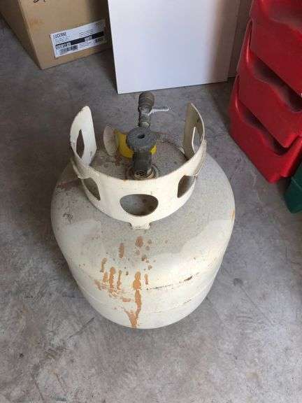 Propane Burner, Propane Tank - Prime Time Auctions, Inc.