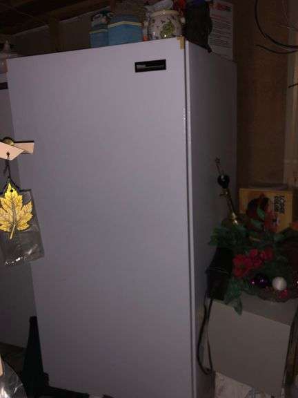 Gibson Heavy Duty Commercial Freezer - Prime Time Auctions, Inc.