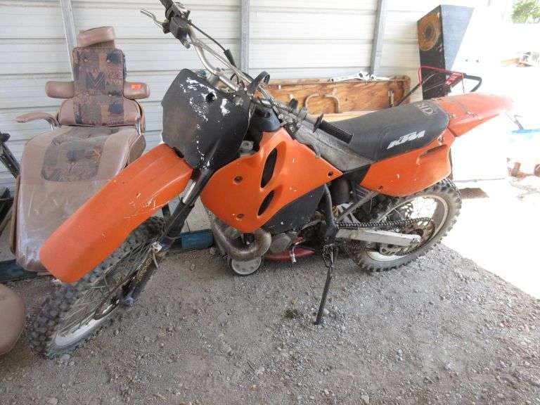 1995 KTM Dirt Bike 250 CC - Prime Time Auctions, Inc.