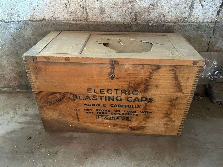 Electric Blasting Cap Box with Contents - Prime Time Auctions, Inc.