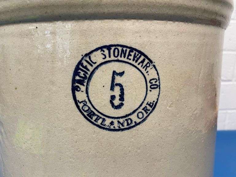 Five Gallon Pacific Stoneware Crock - Prime Time Auctions, Inc.
