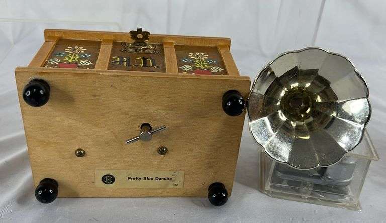 Vintage Music Boxes - Colorado Premier Realty & Auction Services