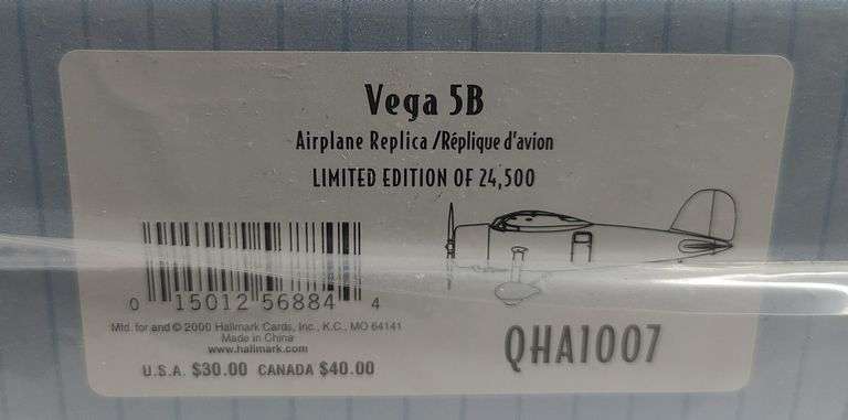Hallmark, Wooden Model Planes - Colorado Premier Realty & Auction Services