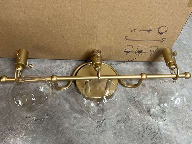 Light fixtures - Colorado Premier Realty & Auction Services