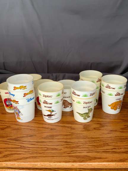 Ziploc/Disney Collectible plastic cups - Coastal Downsizing LLC