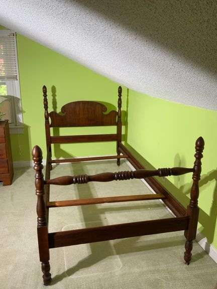 Matching Set Of Twin Size Beds On Casters, One Caster Missing - Coastal ...