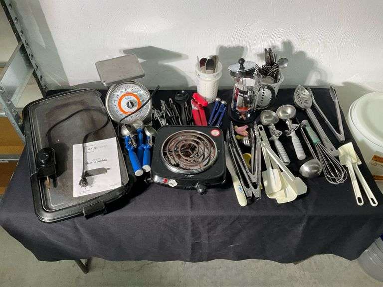 Assorted Small Kitchen Appliances, Utensils And More, Powers On - Coastal Downsizing LLC