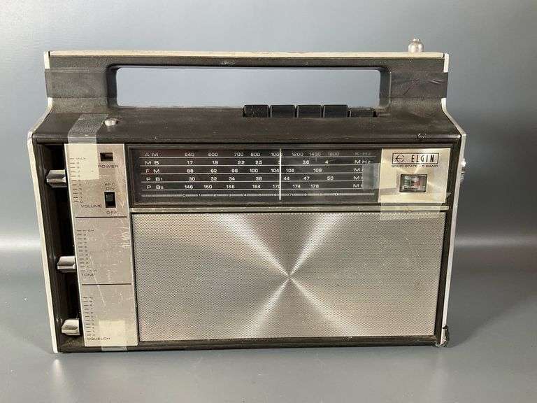 Vintage EILGIN AM/FM Solid State 5 Band Radio, Broken Antenna, Powers ...