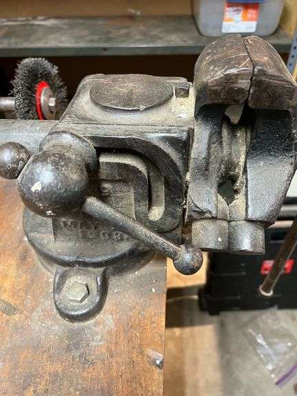 Very Rare Emmert Co. #49 Antique Swivel Machinist Vise - Coastal ...