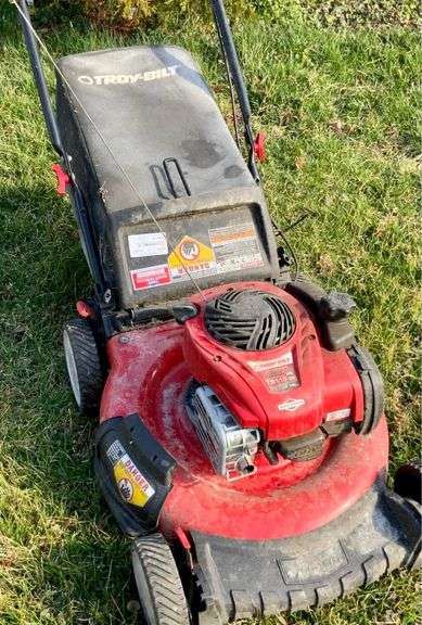 Troy-Bilt TB110 Push Mower, Works - Coastal Downsizing LLC