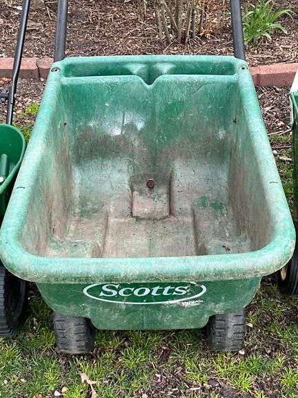 Kelleys Garden Cart, Scotts Yard All Garden Cart and Turf Builder ...