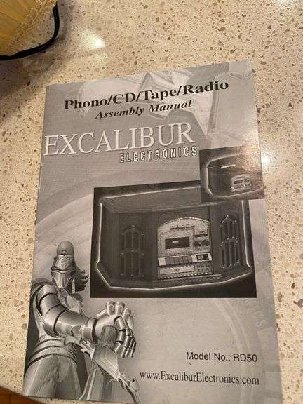 Excalibur 3 in 1 Classic AM/FM Radio, CD, Turntable Model RD50, Powers ...