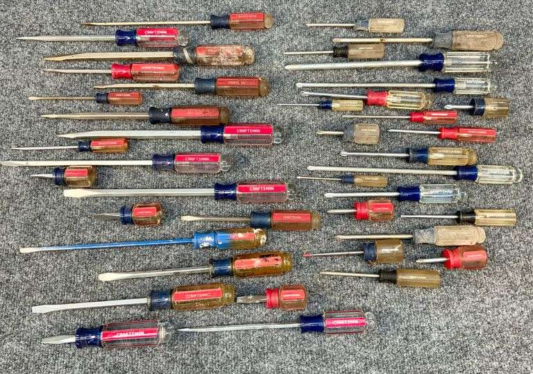 Craftsman Screwdrivers, Flat and Phillips Head (50+) - Coastal Downsizing LLC
