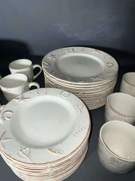 Thomson Pottery Shell Themed Dinnerware, Place Setting For 12, Plates ...