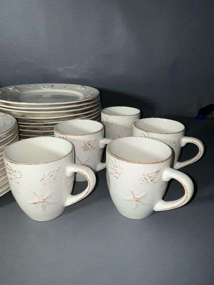 Thomson Pottery Shell Themed Dinnerware, Place Setting For 12, Plates ...