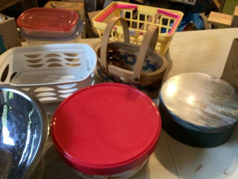 LARGE TUPPERWARE BOWL WITH LID, STAINLESS COLLANDER, PLASTIC STORAGE ...