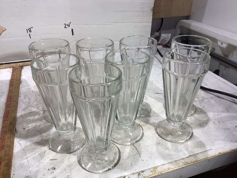 1950 MALT GLASSES - Currie Auction Service