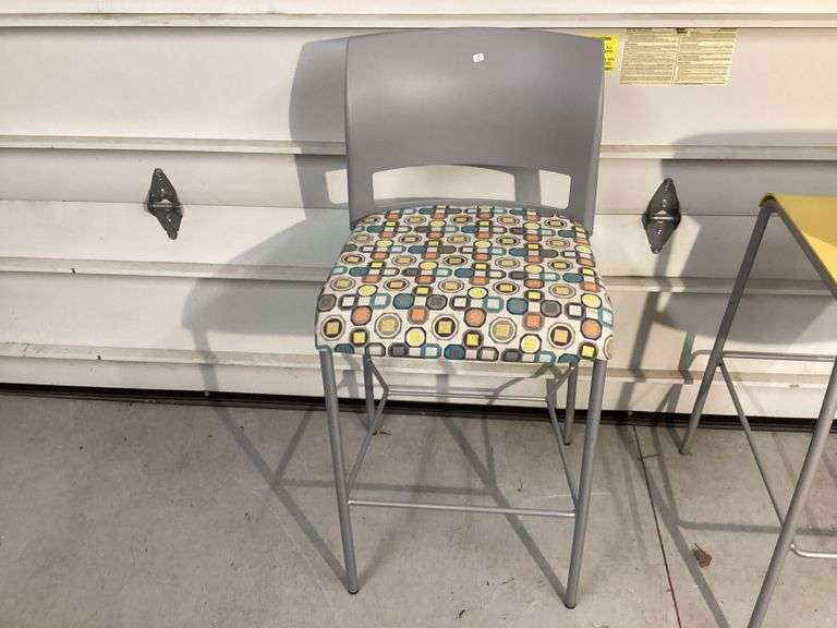 STEELCASE MOVE BAR STOOL - Currie Auction Service