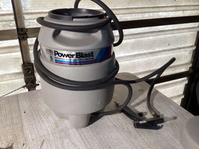 5 GALLON POWER BLAST - Currie Auction Service
