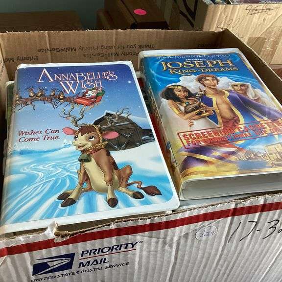 2 VHS DRAWER STORAGE BOXES WITH VARIOUS DISNEY VHS MOVIES - Currie ...