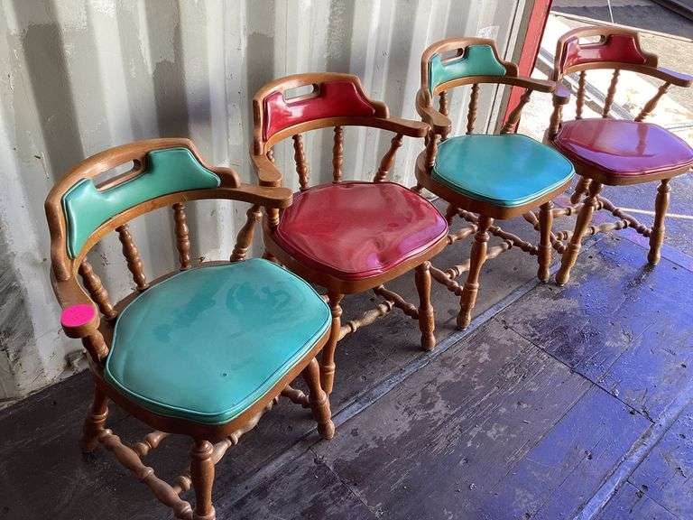 4 WOODEN PUB CHAIRS WITH PADDED SEAT - Currie Auction Service