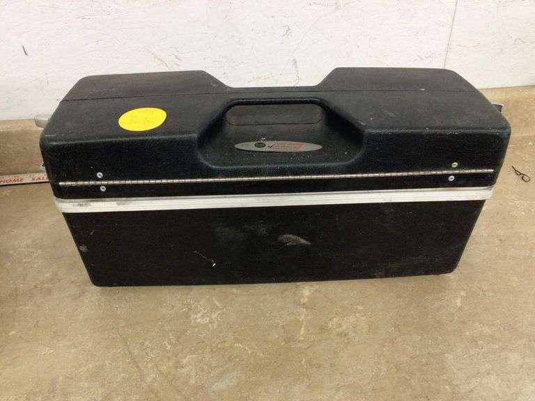 SEARS, ROEBUCK AND CO. TACKLE BOX WITH SOME TACKLE - Currie Auction Service