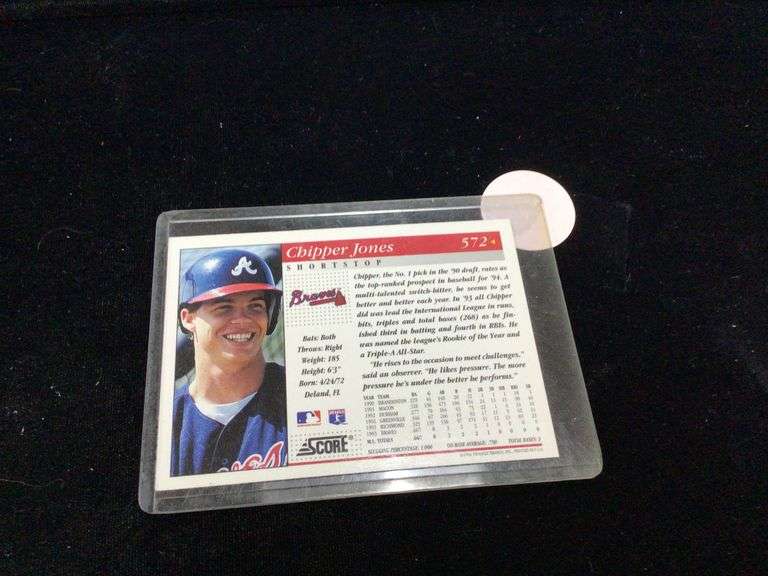 1994 SCORE CHIPPER JONES ROOKIE CARD - Currie Auction Service