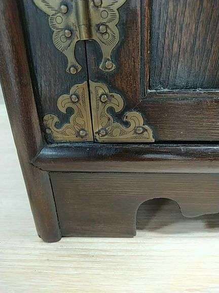 (2) Korean table-top cabinets, finishes as-is - Dixon's Auction at Crumpton